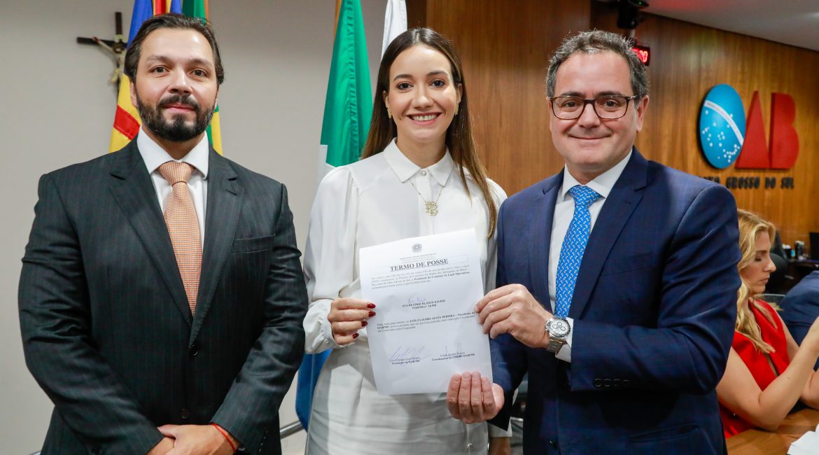 Posse de Comissões: Advogada Eva Beatriz Blasco Xavier presidirá ...